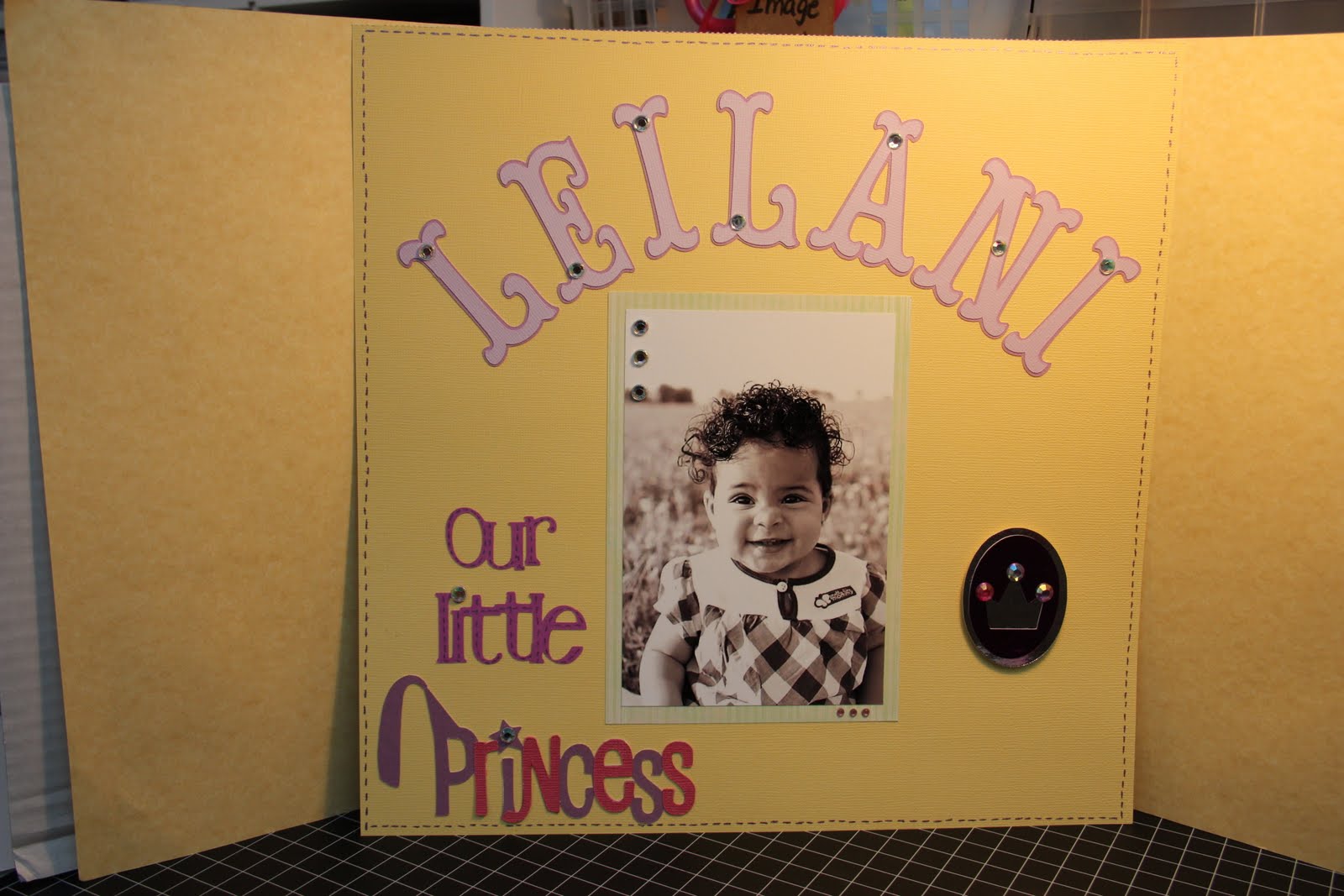 She's a Sassy Lady: Using Sketch Sheets to make a scrapbook