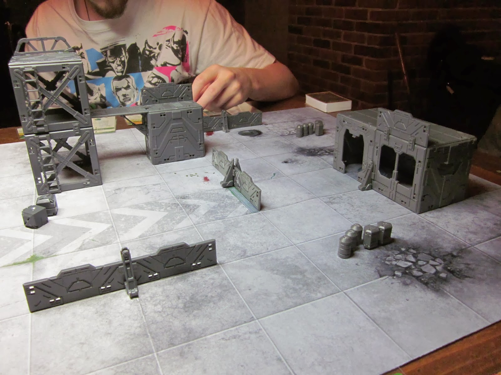 Between the Bolter and Me: Deadzone (Mantic) Modular Terrain Review