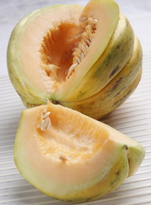 8 Hal Mengejutkan Tentang Buah Blewah Yang Harus Anda Ketahui ~ herbamart