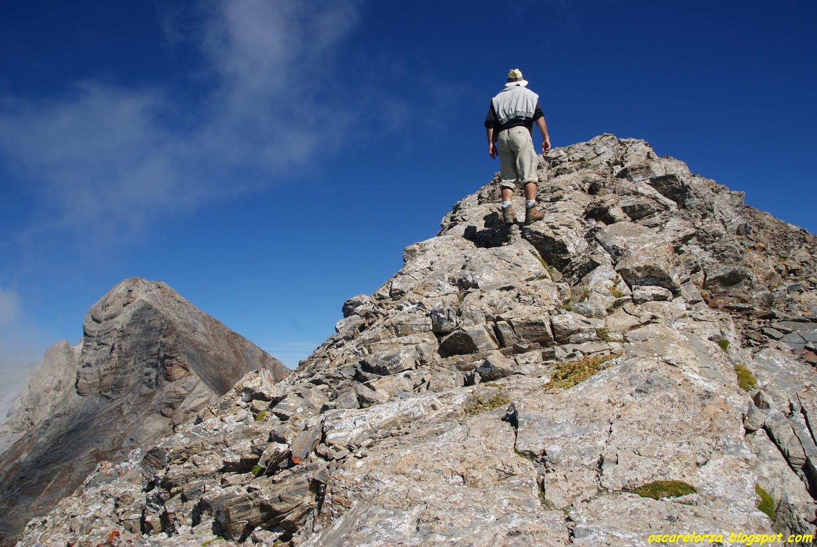Monteadicción: Pic de Milieu y Grand Pic de Tapou ( Desde el Valle d ...