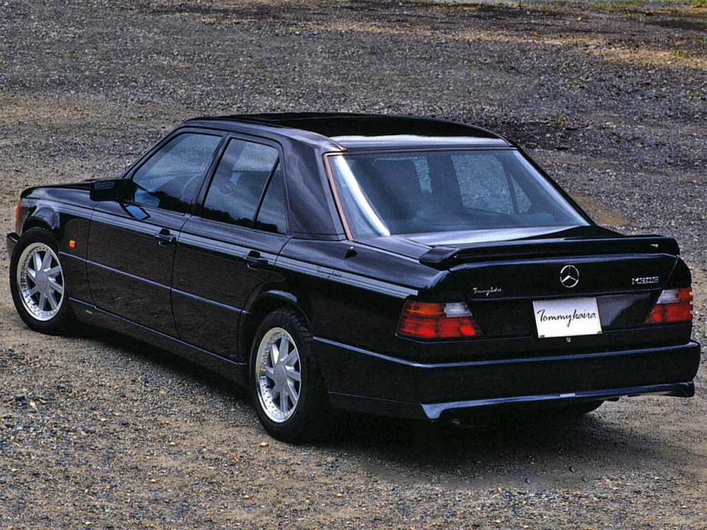 Mercedes-Benz W124 M30E Tommykaira | BENZTUNING