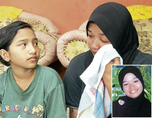 ctnhoney: Gambar Pelajar Perempuan Diculik Ketika Beli Kad Prabayar ctnhoney: Gambar Pelajar Perempuan Diculik Ketika Beli Kad Prabayar