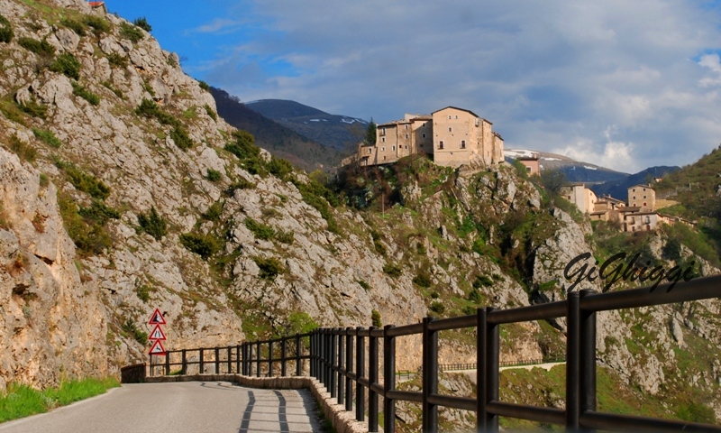 Dentro da Bota: Regione Abruzzo - Castrovalva