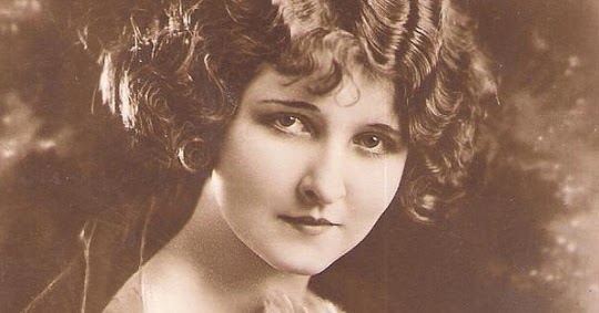 At the Movies: Gladys McConnell