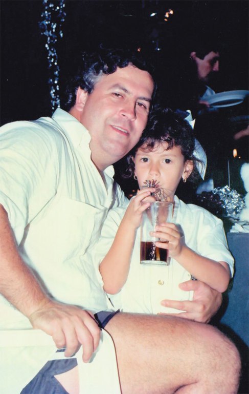 ASI LUCE HOY LA HIJA DE PABLO ESCOBAR. UNA DE LAS MUJERES MAS RICA DEL ... ASI LUCE HOY LA HIJA DE PABLO ESCOBAR. UNA DE LAS MUJERES MAS RICA DEL ...