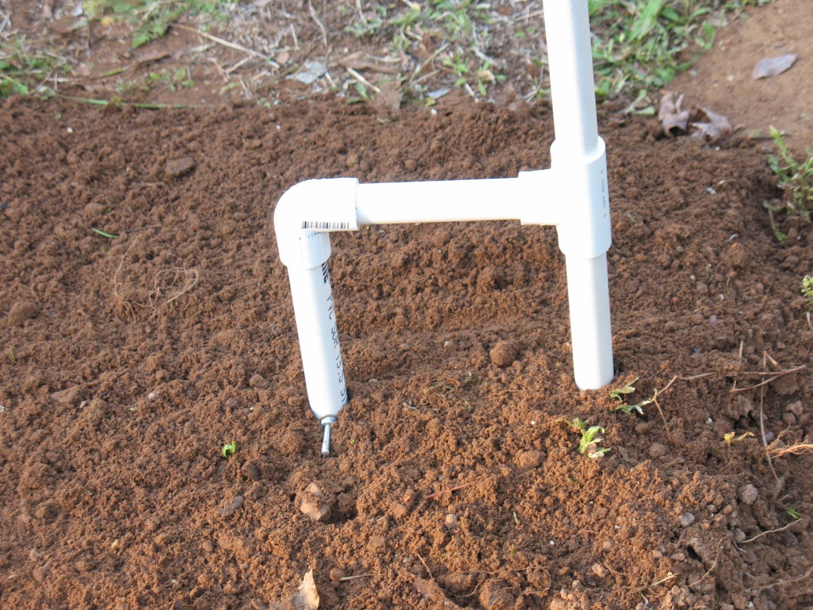 Sensible Survival: Build a Hand-Held Corn and Bean Planter