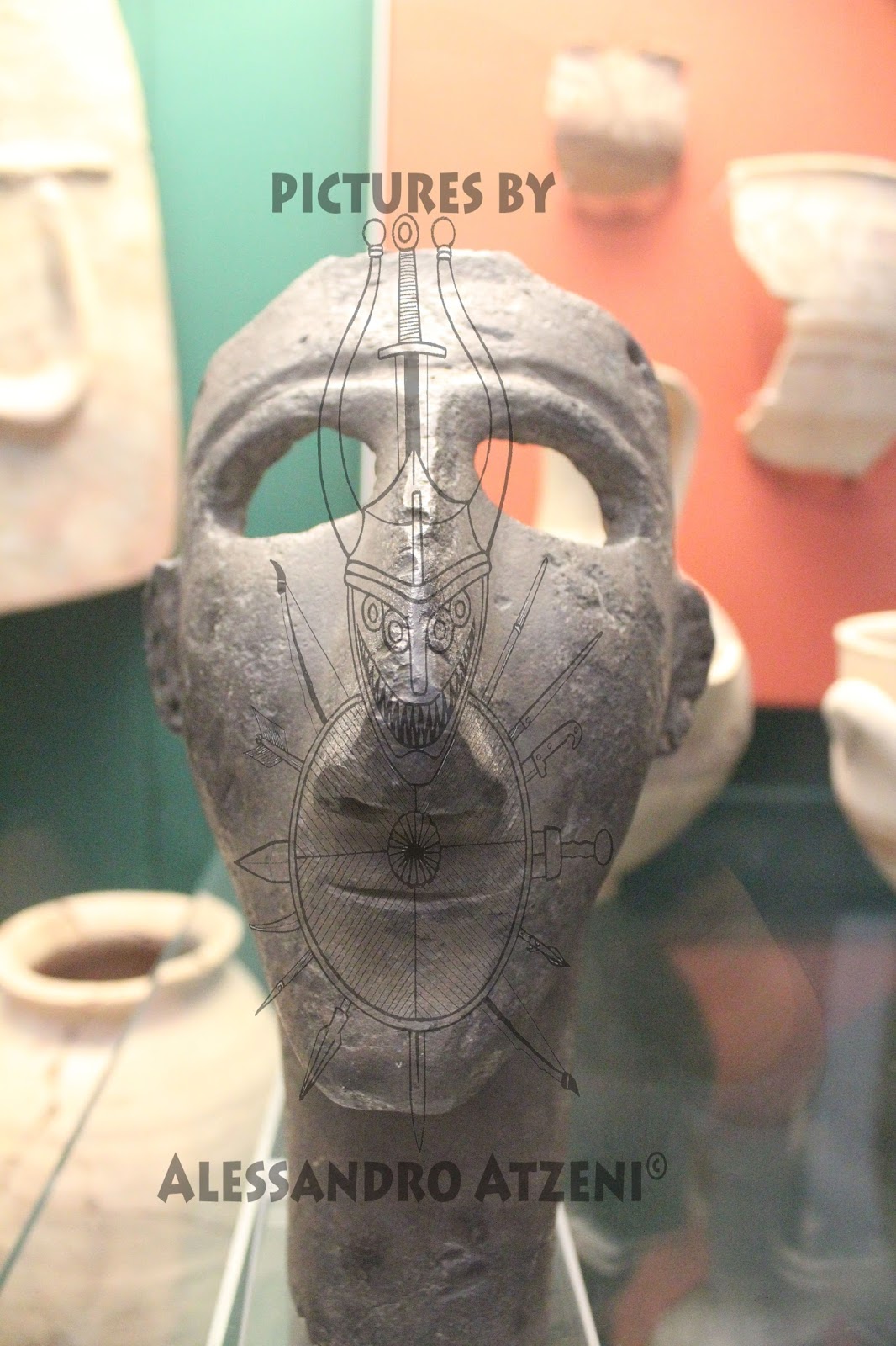 Sardinian Warrior: Una maschera Sherden nel British Museum di Londra