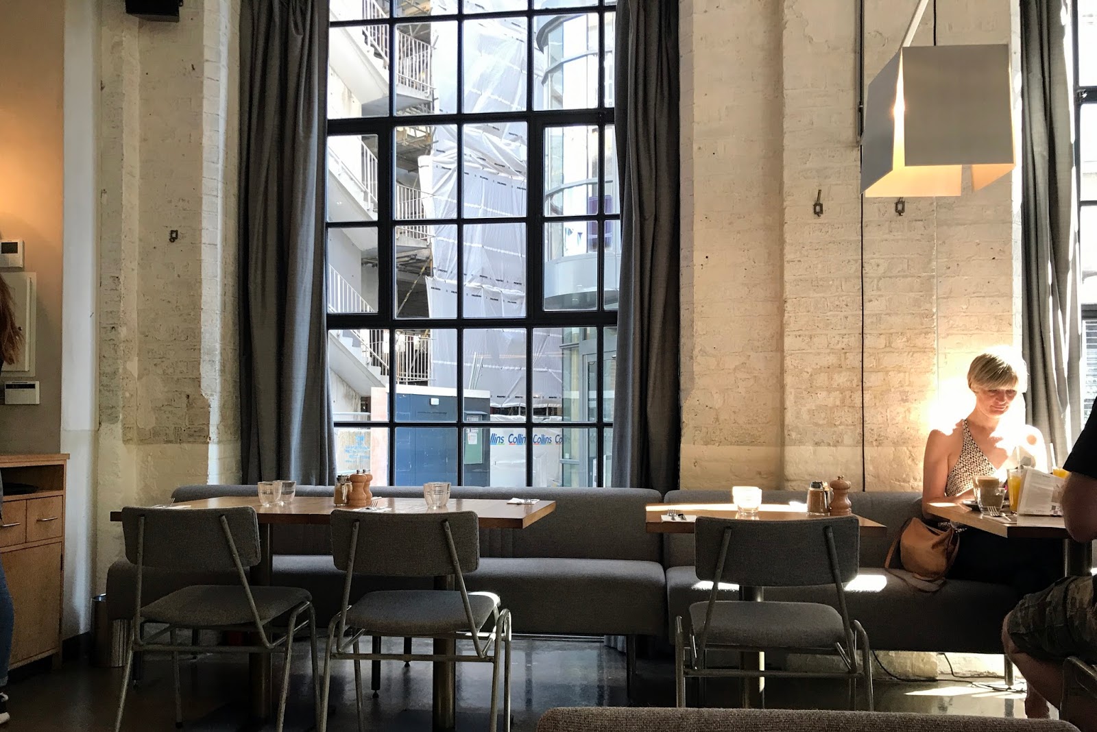 Double Skinny Macchiato: The Caffeine Chronicles: Caravan Bankside