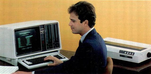 Interesting Vintage Photos of Men With Computers at Workplaces in the ...