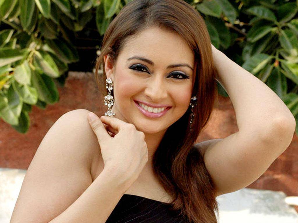 NAKARAJAN: BOLLYWOOD ACTRESS PREETI JHANGIANI BORN 1980 AUGUST 18