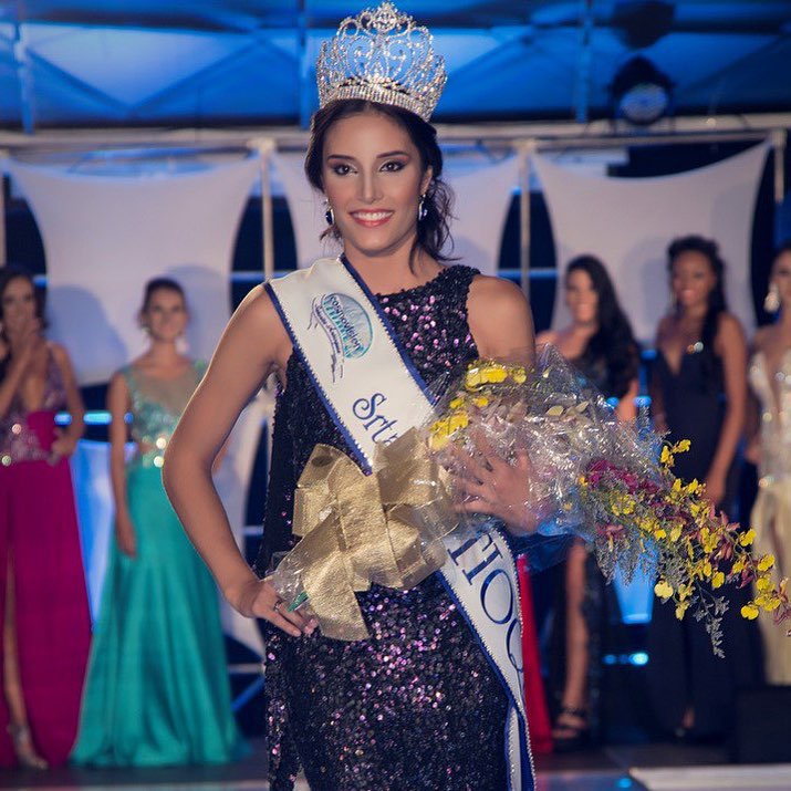 Contra Costa - What girls talk: actress, movie, music, tech!