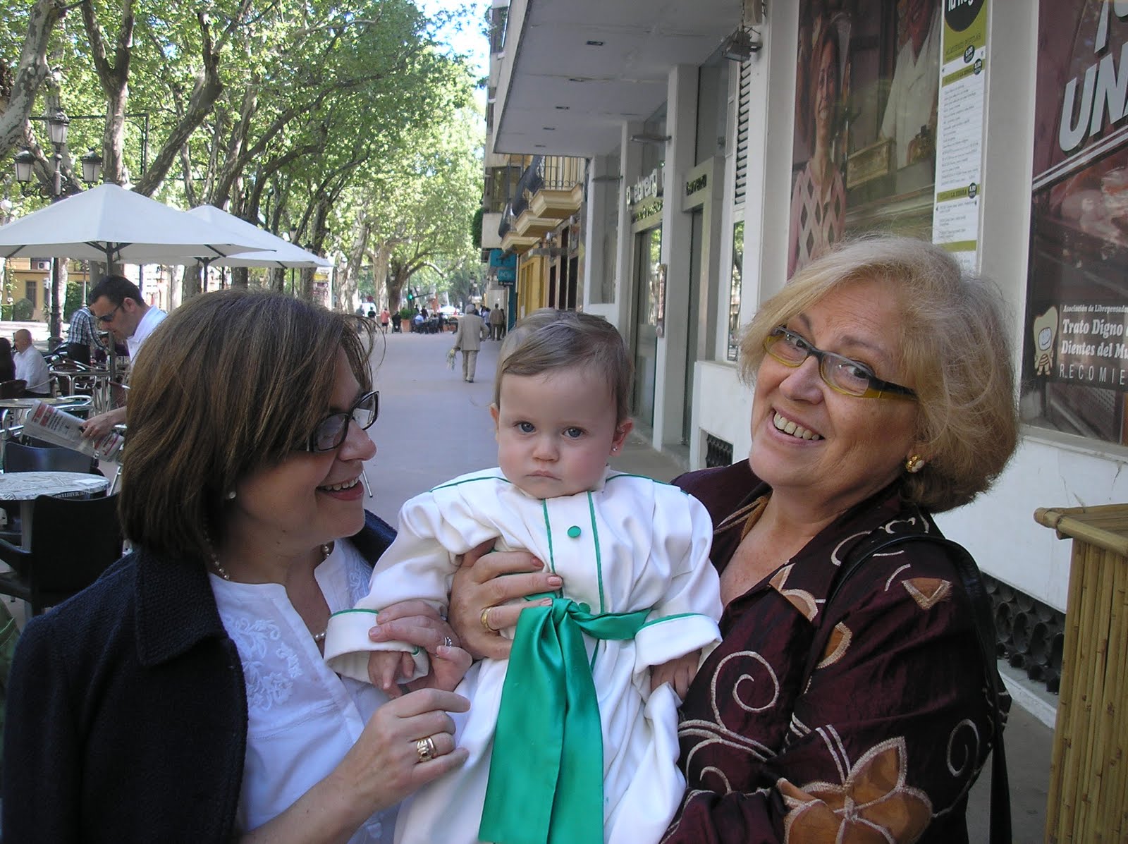 EN EL BAÚL DE EVA: mayo 2011