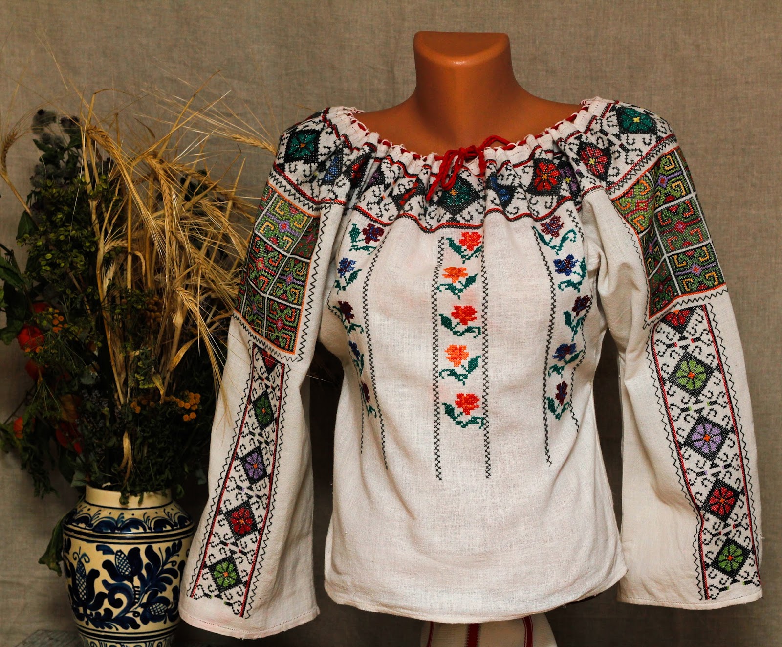 Ia traditionala romaneasca