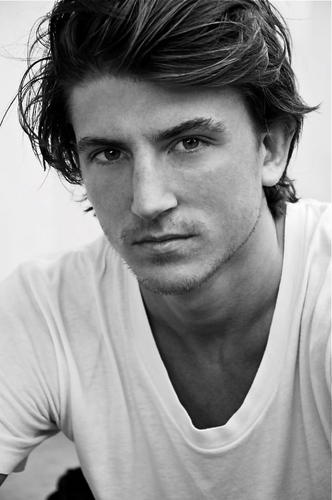 AS Media Studies Chloe Fensome: Narrative Structures Within TOWIE