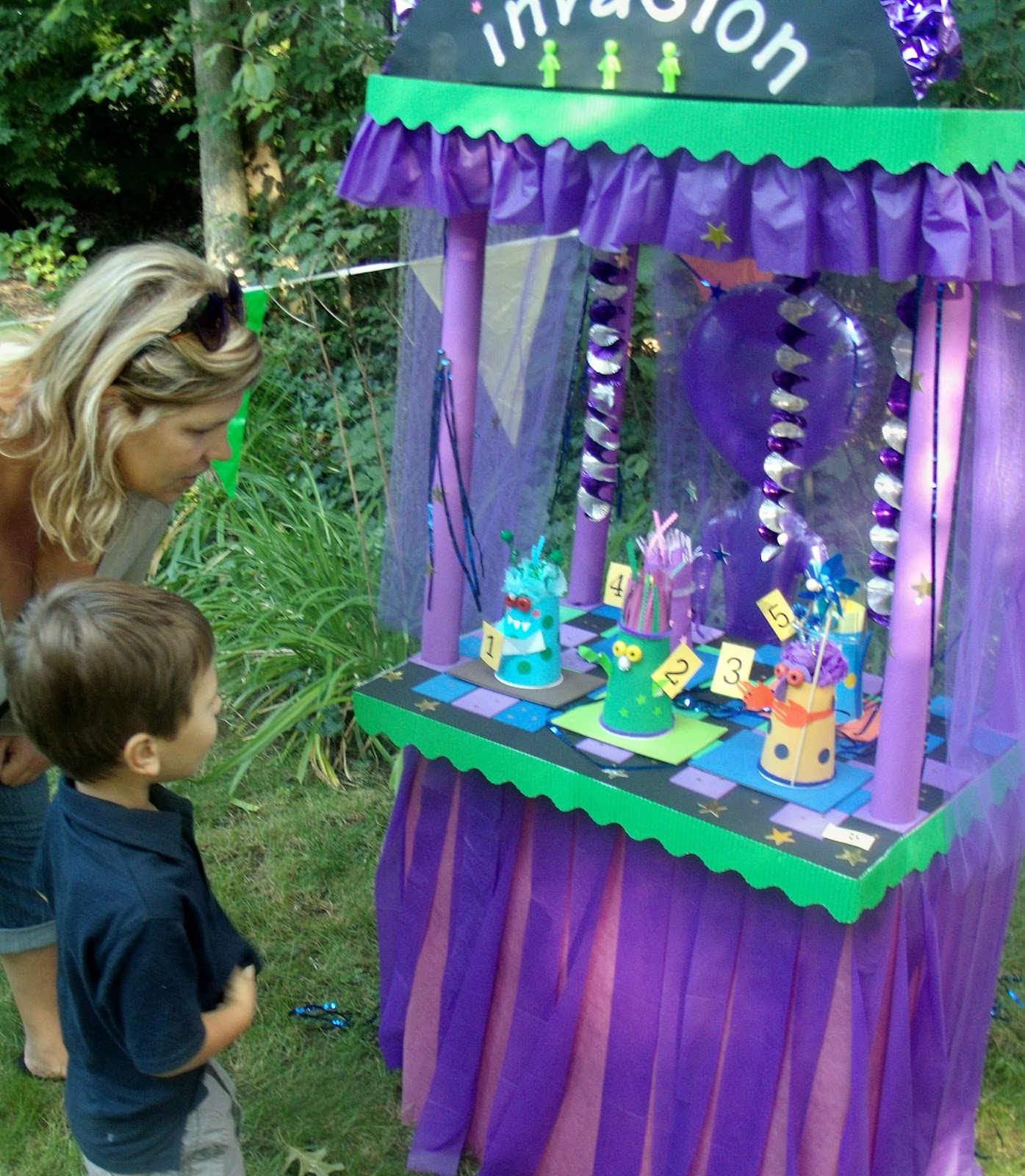 What Happens at Grandma's: Family Carnival - Back for More!