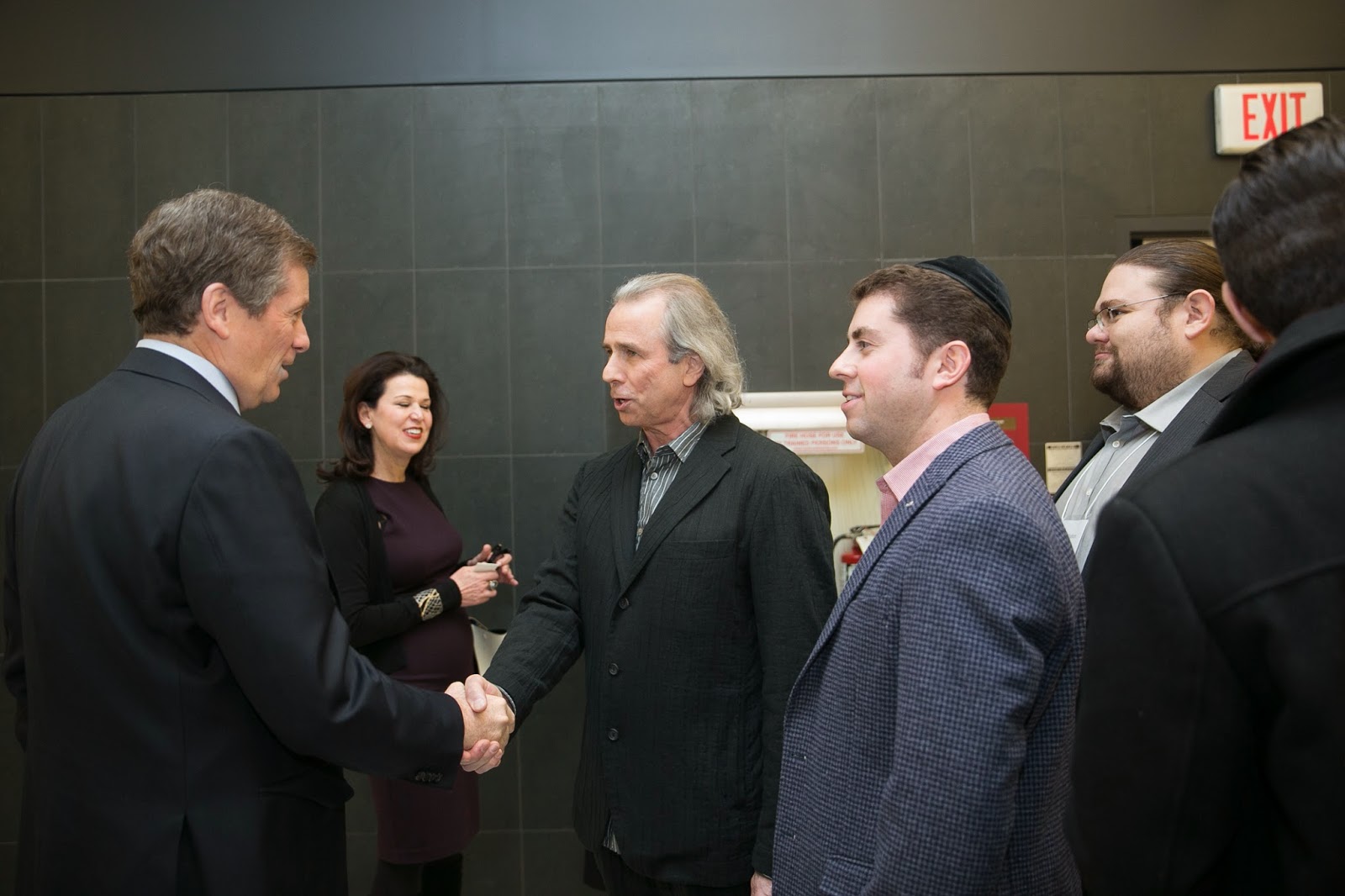 Hindsight : GOING GLOBAL - 1871 and INcubes in Toronto