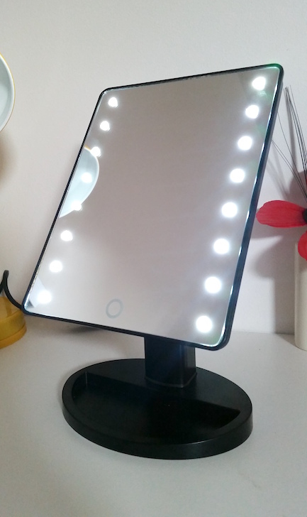 Beautifinous.: LED Lighted Mirror review