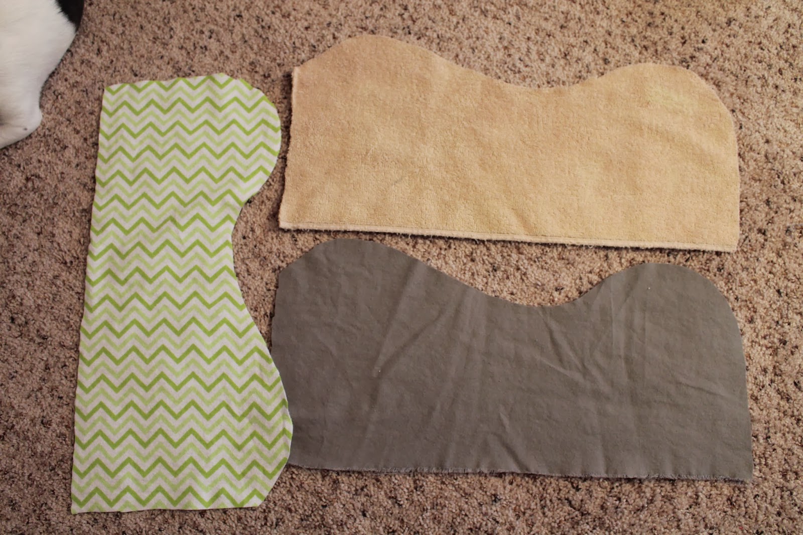 Mrs Night Owl: Burp Cloth Tutorial