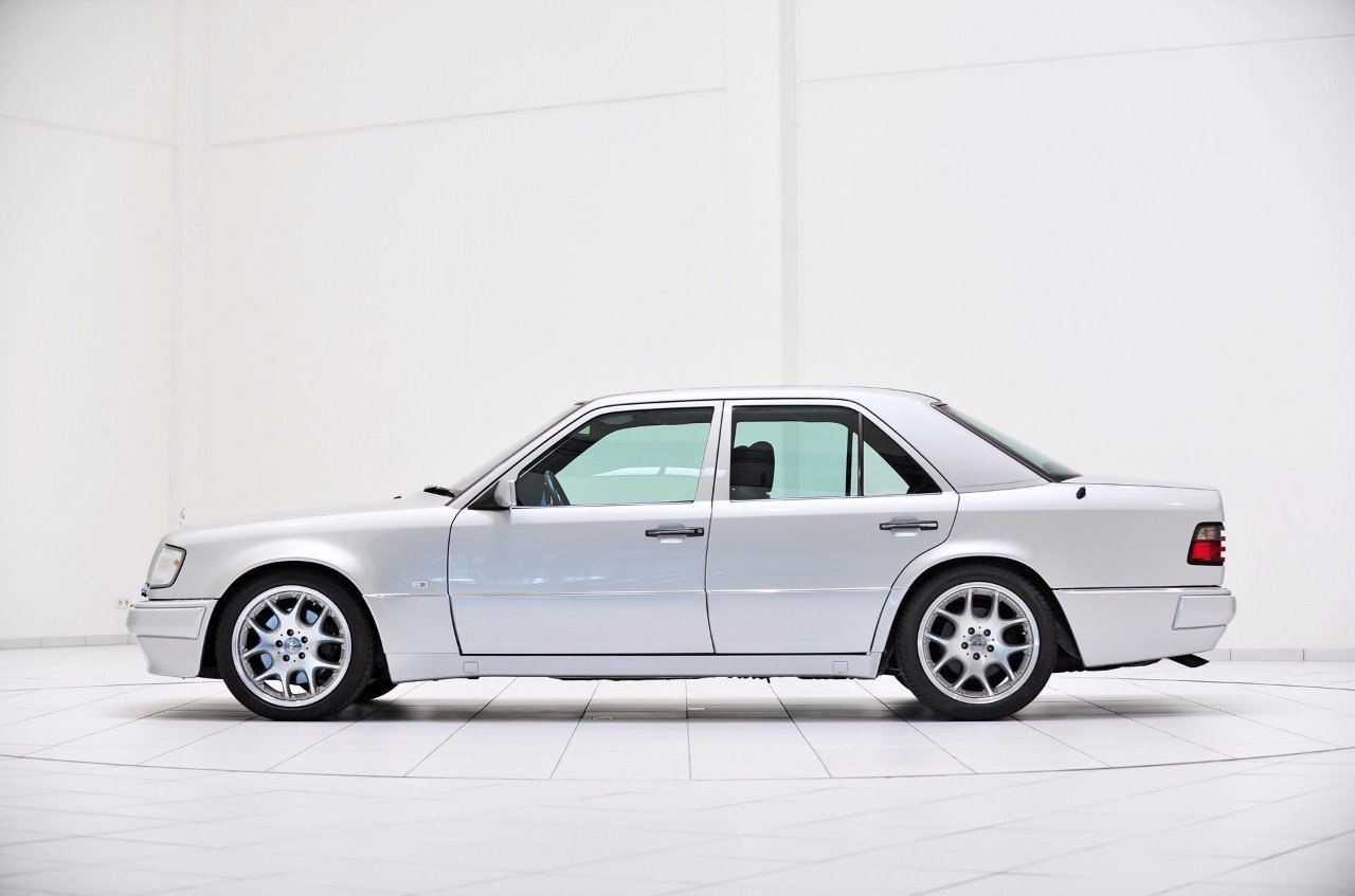 Mercedes-Benz W124 E500 on BRABUS Monoblock 5 | BENZTUNING
