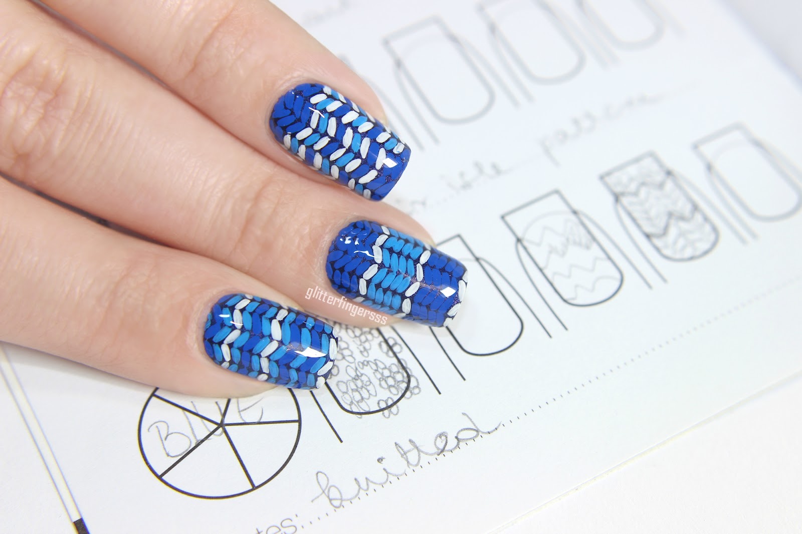 The Little Book Of Nail Art ~ Glitterfingersss in english