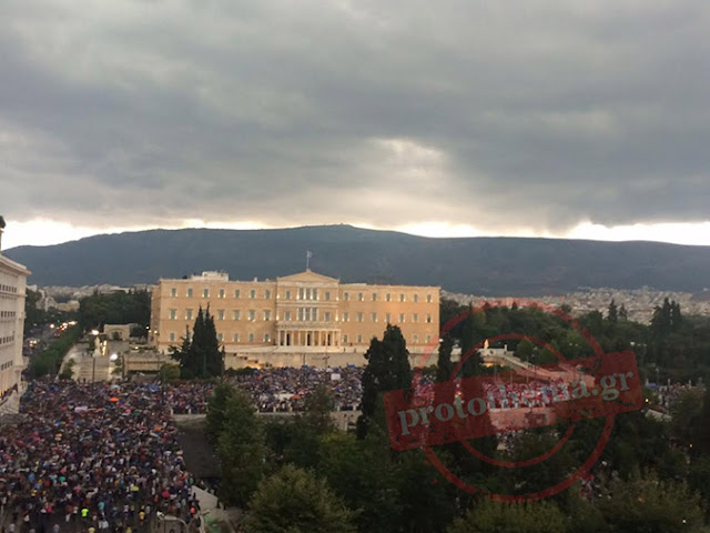 ΤΩΡΑ: ΣΕ ΕΞΕΛΙΞΗ ΤΟ ΜΕΓΑΛΟ ΣΥΛΑΛΛΗΤΗΡΙΟ ΥΠΕΡ ΤΟΥ «ΝΑΙ» ΣΤΟ ΣΥΝΤΑΓΜΑ ...