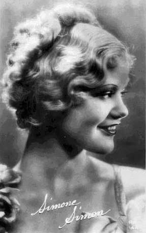 Dazzling Divas: Simone Simon