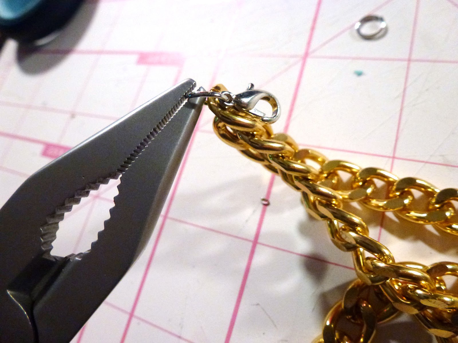 FashionMargoGirl: Hey DIY :)