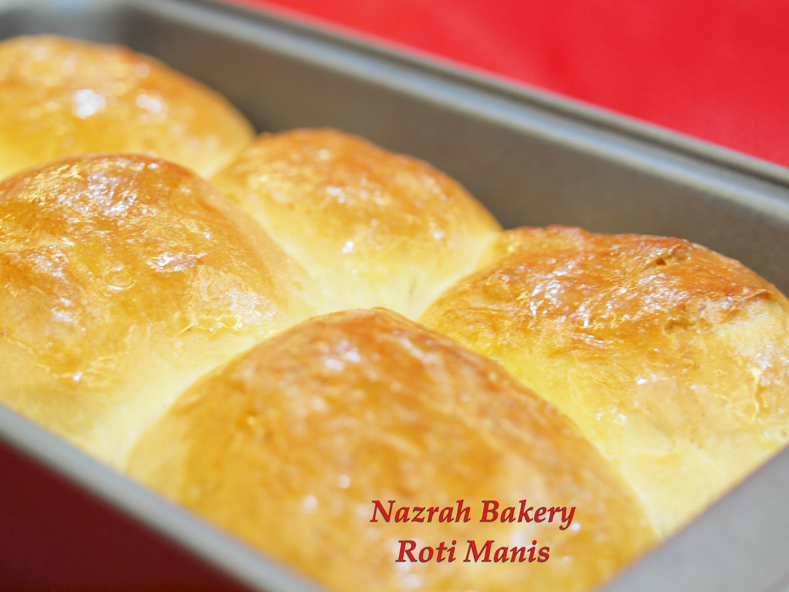 NAZRAH BAKERY: ROTI MANIS