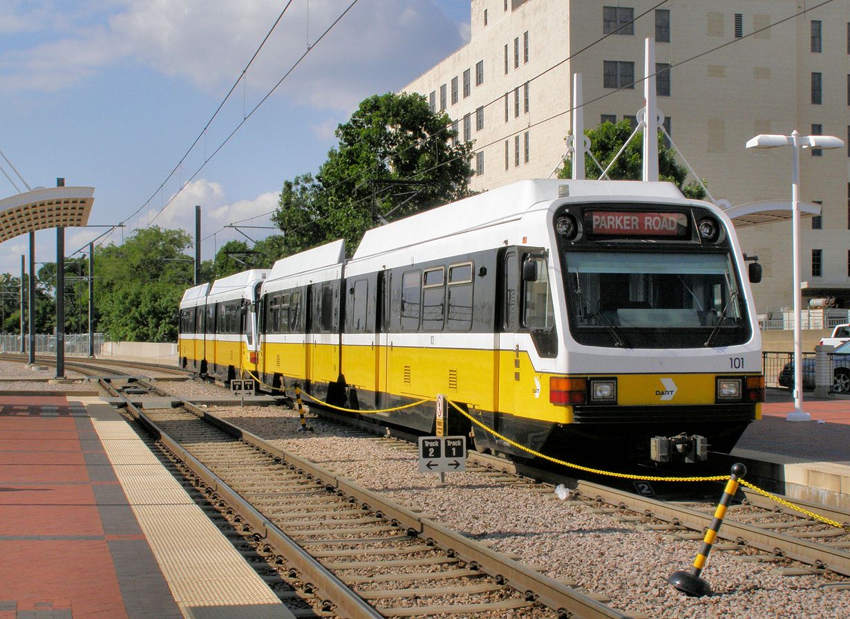 Jersey Mike's Rail Adventures: 07-04-16 PHOTOS: Dallas DART!