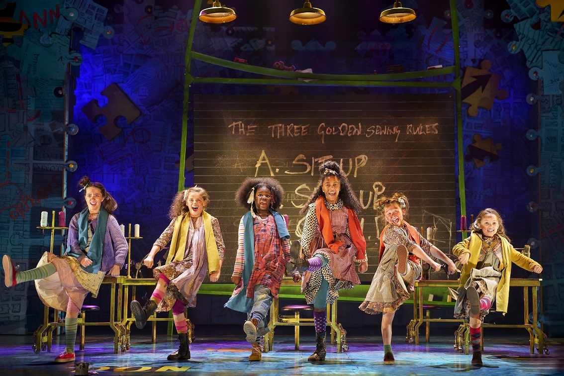 It's A Family Adventure!: Annie the Musical at Storyhouse, Chester - A ...