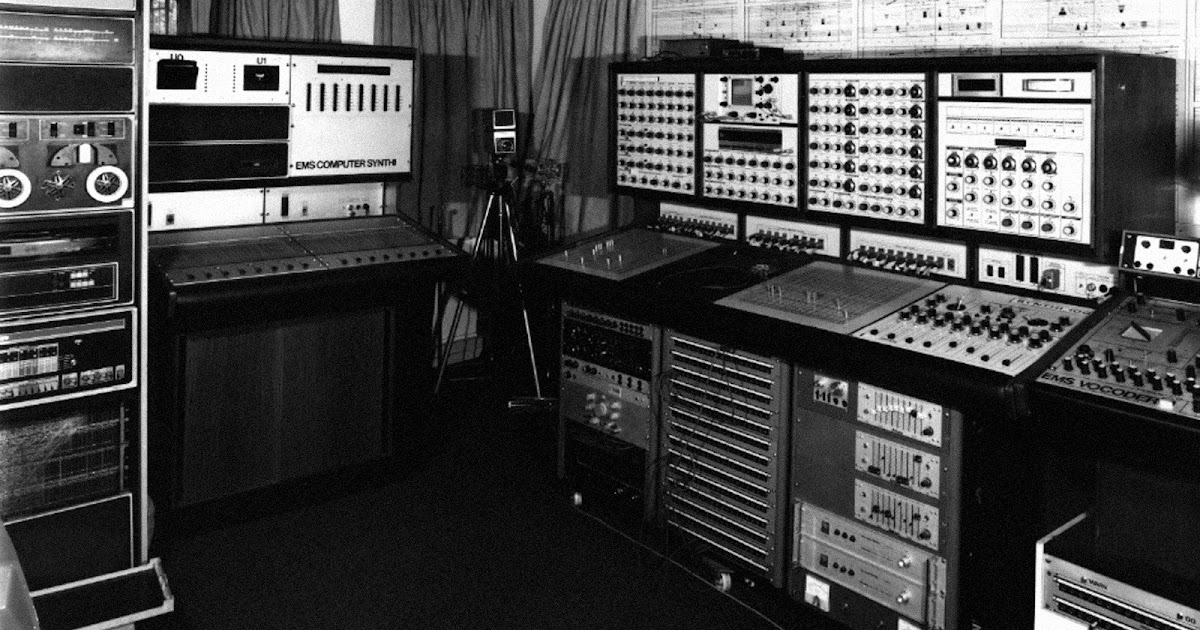 👂 KLING KLANG STUDIO (1974) [Revolution]