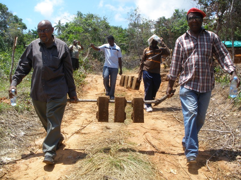 Matofali ya nyumba za bei nafuu