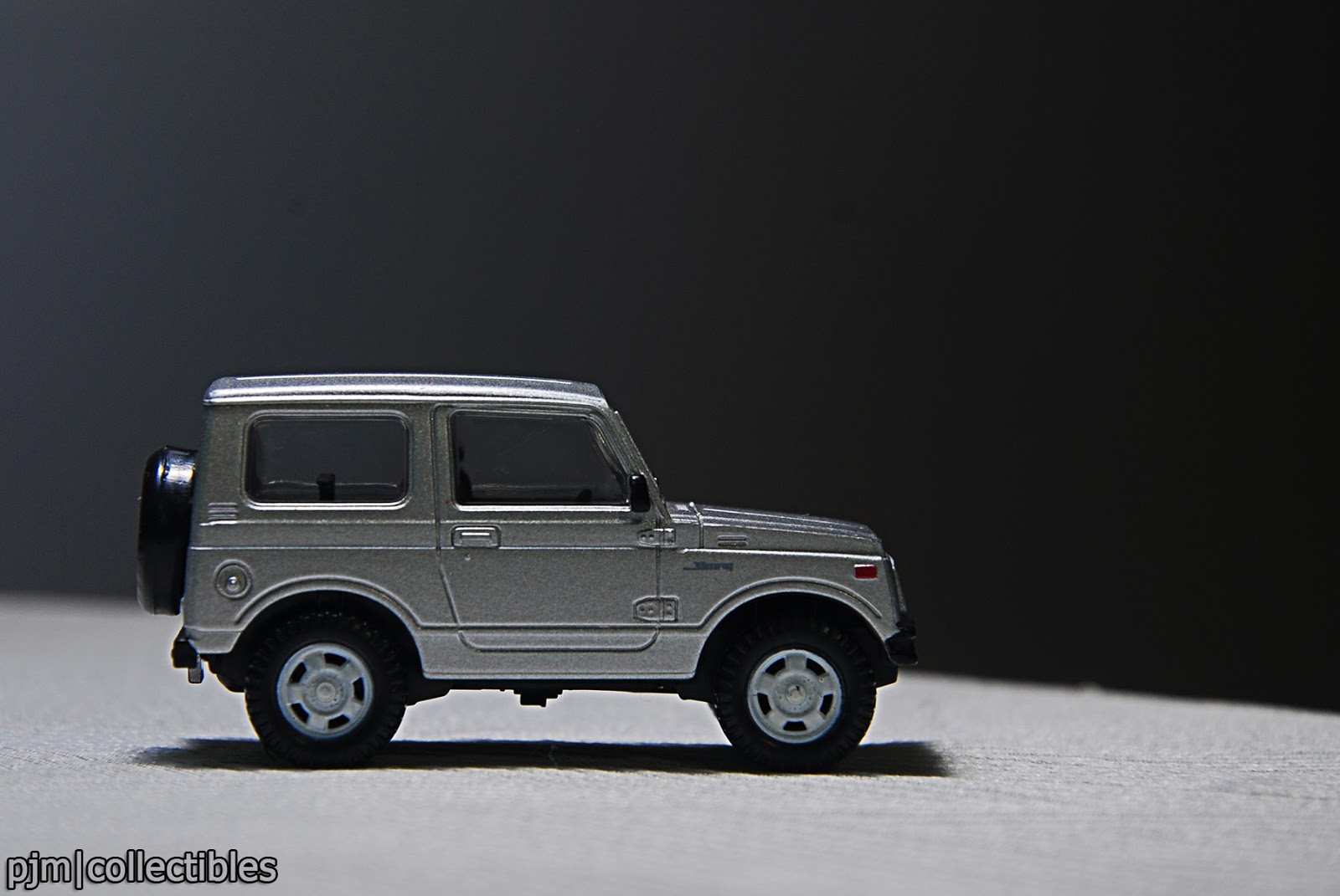 pjm.collectibles: Aoshima Suzuki Jimny SJ30