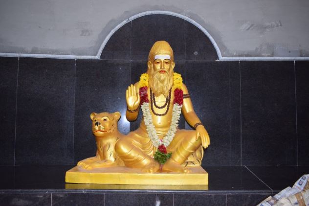 SIDDHA HEARTBEAT: INSTALLATION OF 18 SIDDHAS @ KALLAR ASHRAM