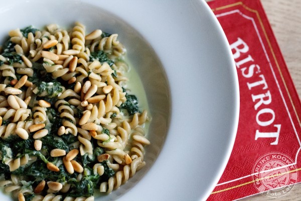 Spirelli met spinazie en feta - Marijke kookt