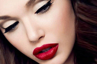 prueba: NUEVA TENDENCIA: Rostro pálido labios Rojos!