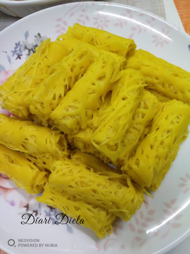 DIARI DIELA: Roti Jala Kari Ayam