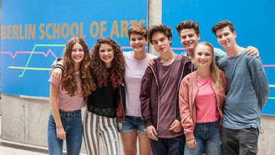 NickALive!: Nickelodeon Germany Renews 'Spotlight' For Season 3