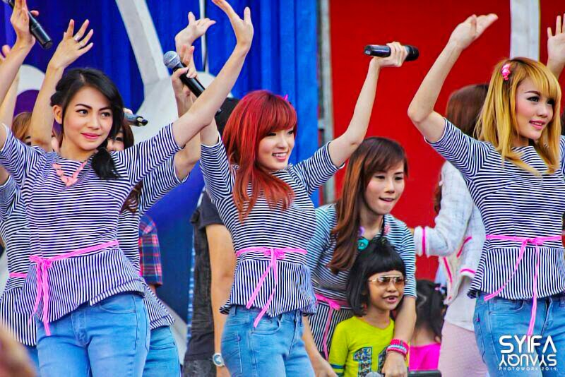 [FOTO] Cherrybelle di inBox SCTV (07-07-2014) | Twiboy Indonesia