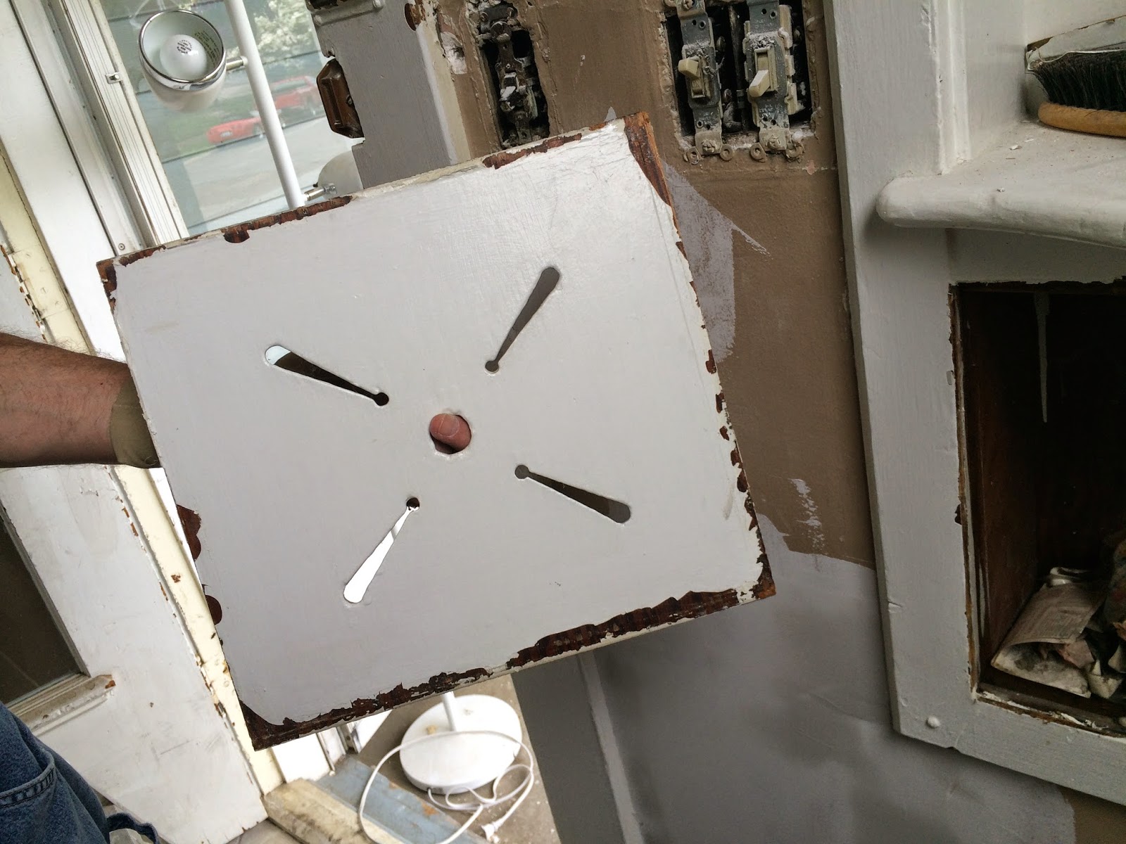 telephone niche ~ DISCOVERING APRICITY