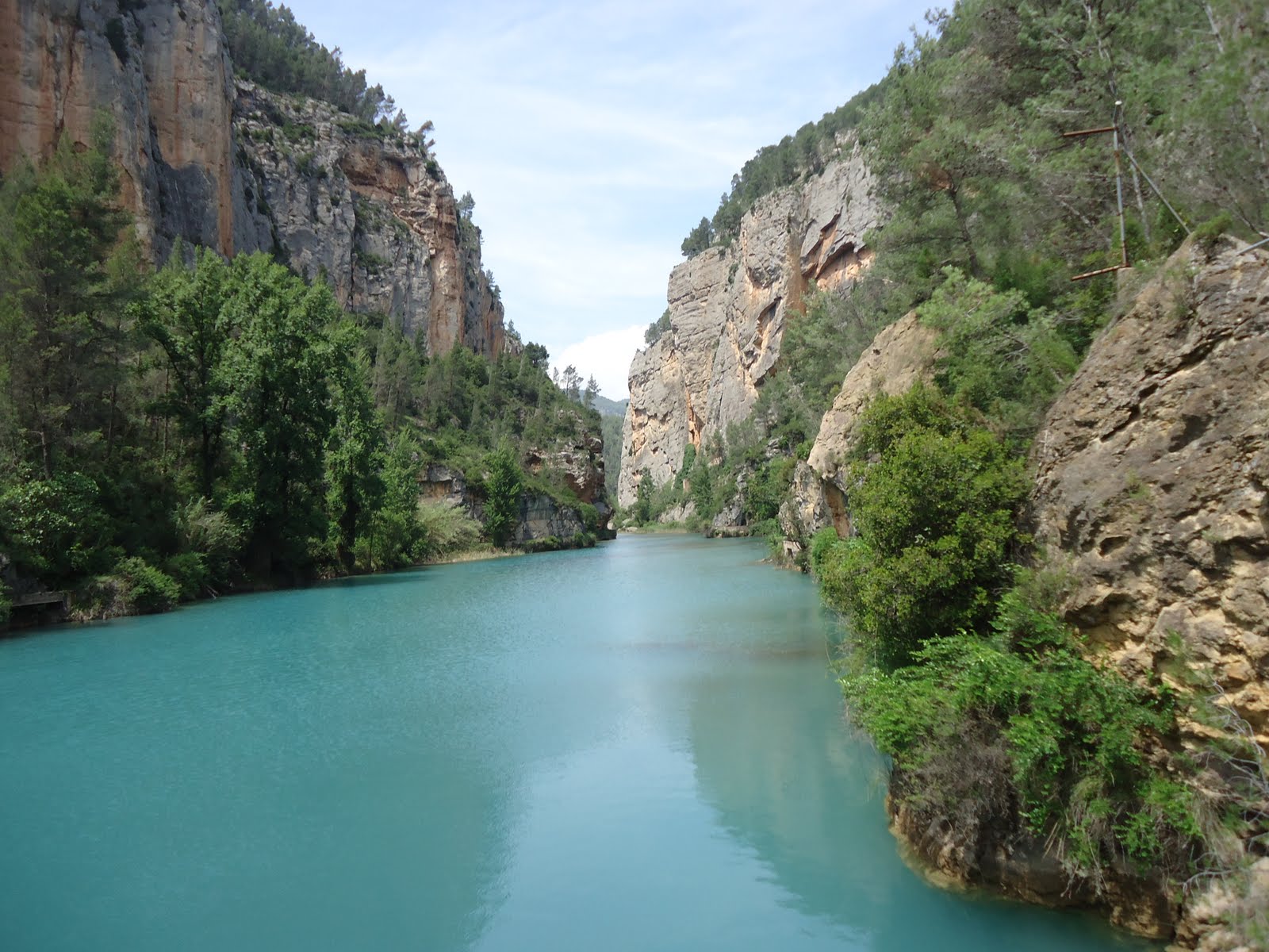Montanejos rio y roca-2