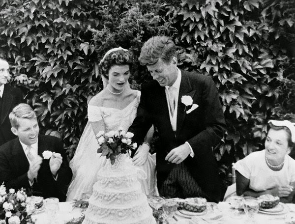 O Casamento de John F. Kennedy e Jacqueline "Jackie" Lee Bouvier em ...