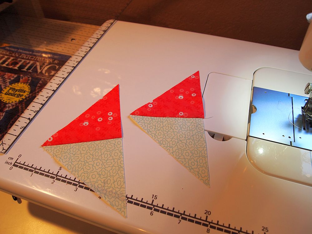 52 Quilts in 52 Weeks: Tuesday Tutorial -- Quarter Square Triangles