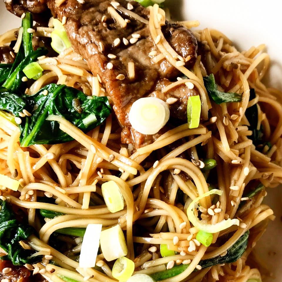 Wok met filet pur en spinazie