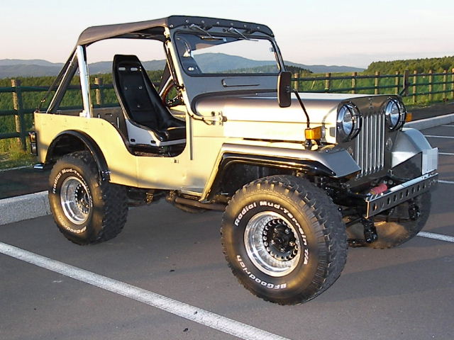 HOT 伊藤の up down: 1979年 Jeep J54 by 便利屋トモキング