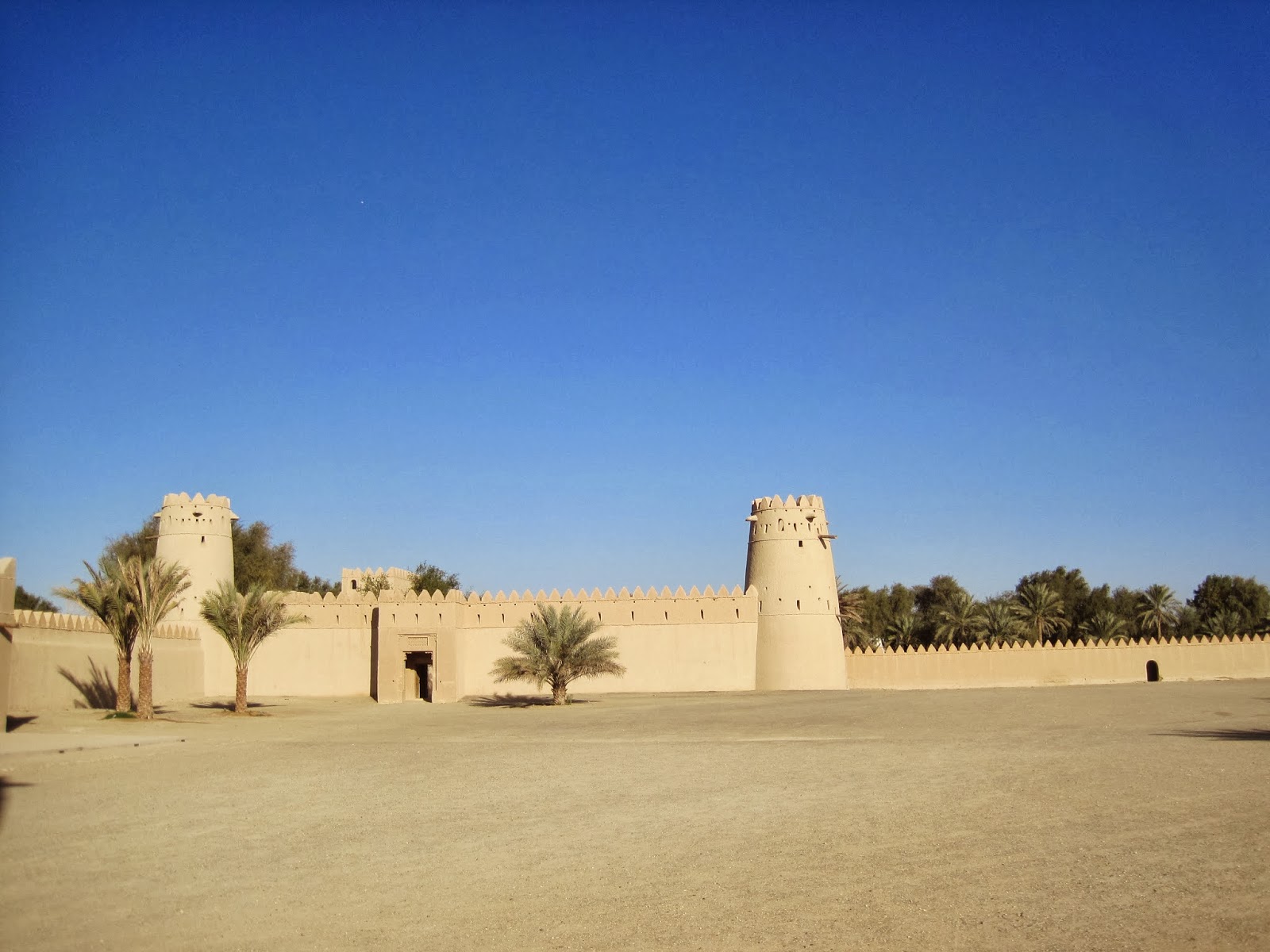 Abu Dhabi, Al Ain, Dubai: Al Jahili Fort