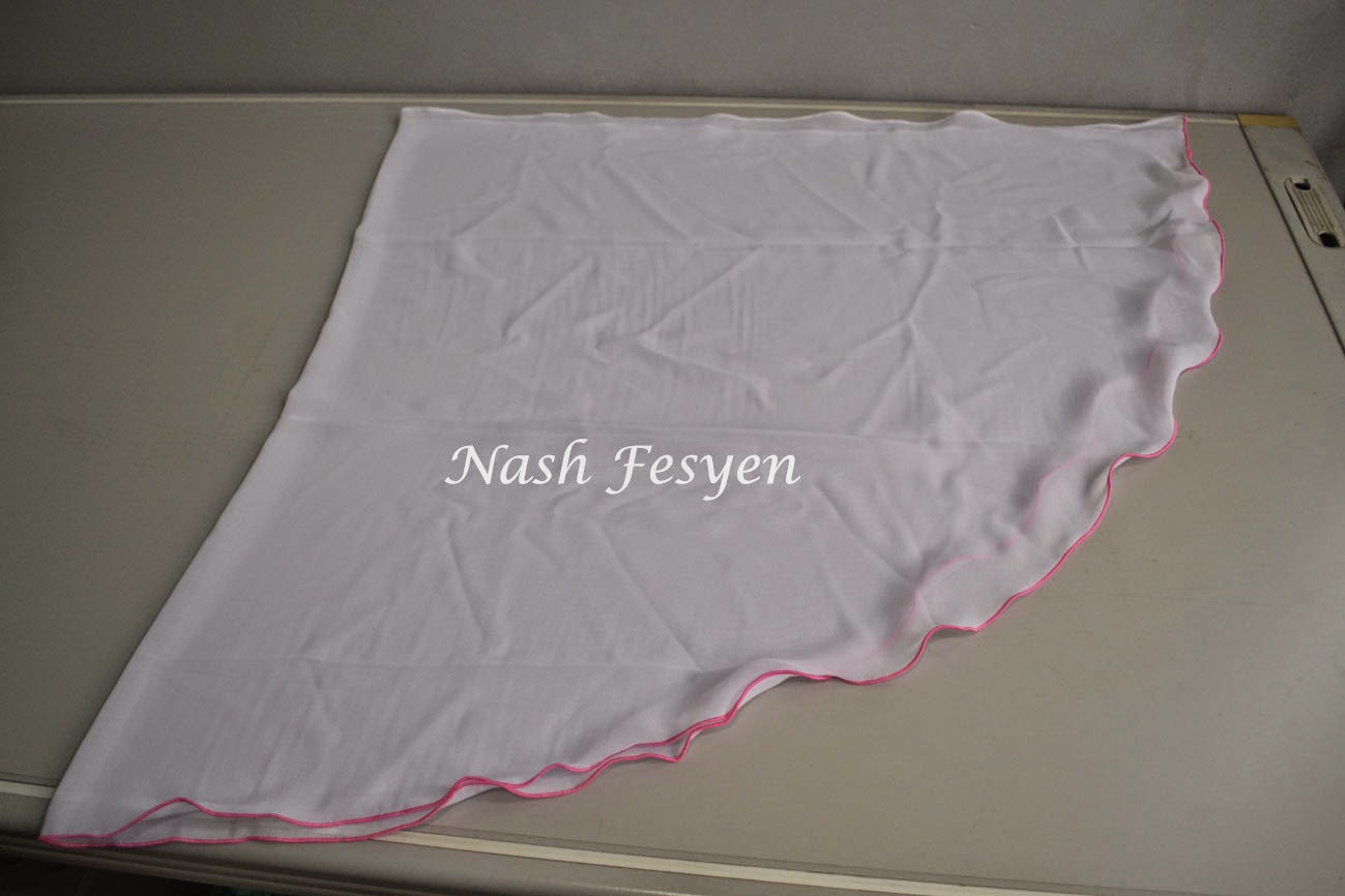 Nash Fesyen: Shawl Half Moon Jahitan Baby Seam