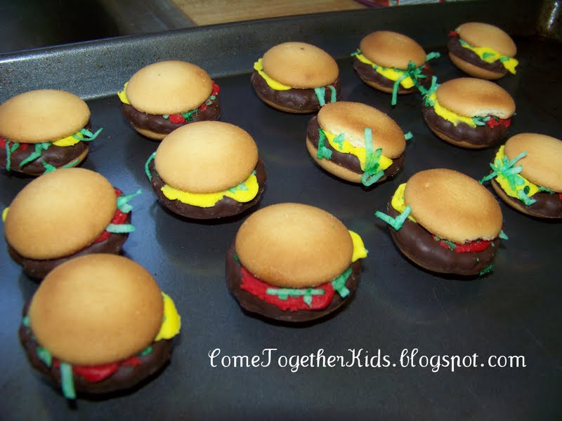 5 Ways to Have Fun with Food - Infarrantly Creative