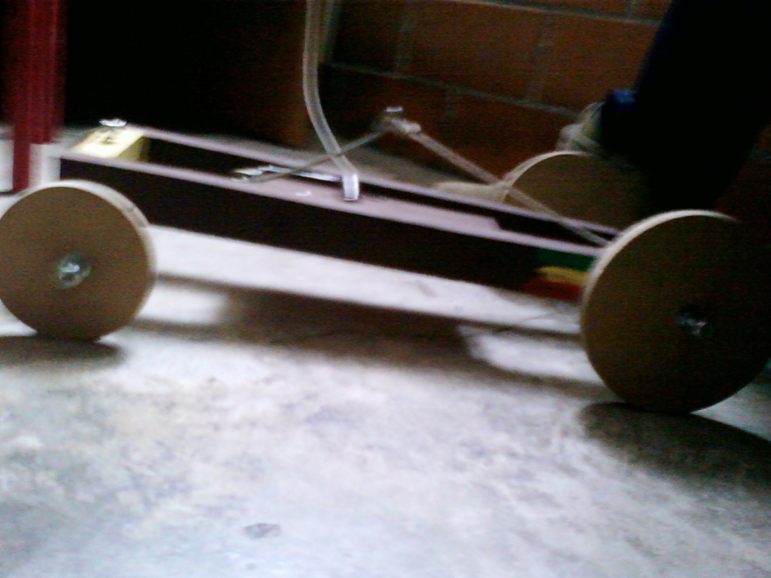 Club de Proyectos: Auto Ratonera