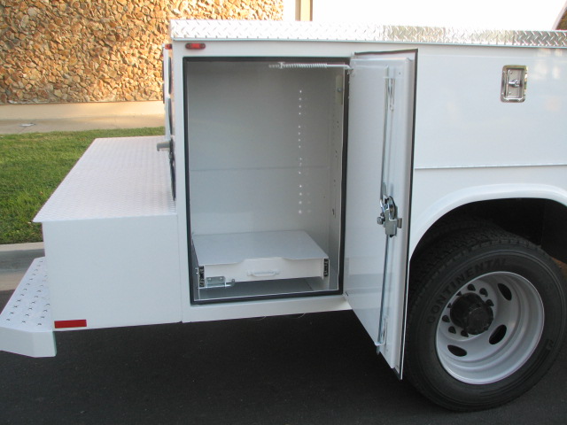 Commercial Truck Success Blog: Knapheide 9' Service Body With Lots Of ...